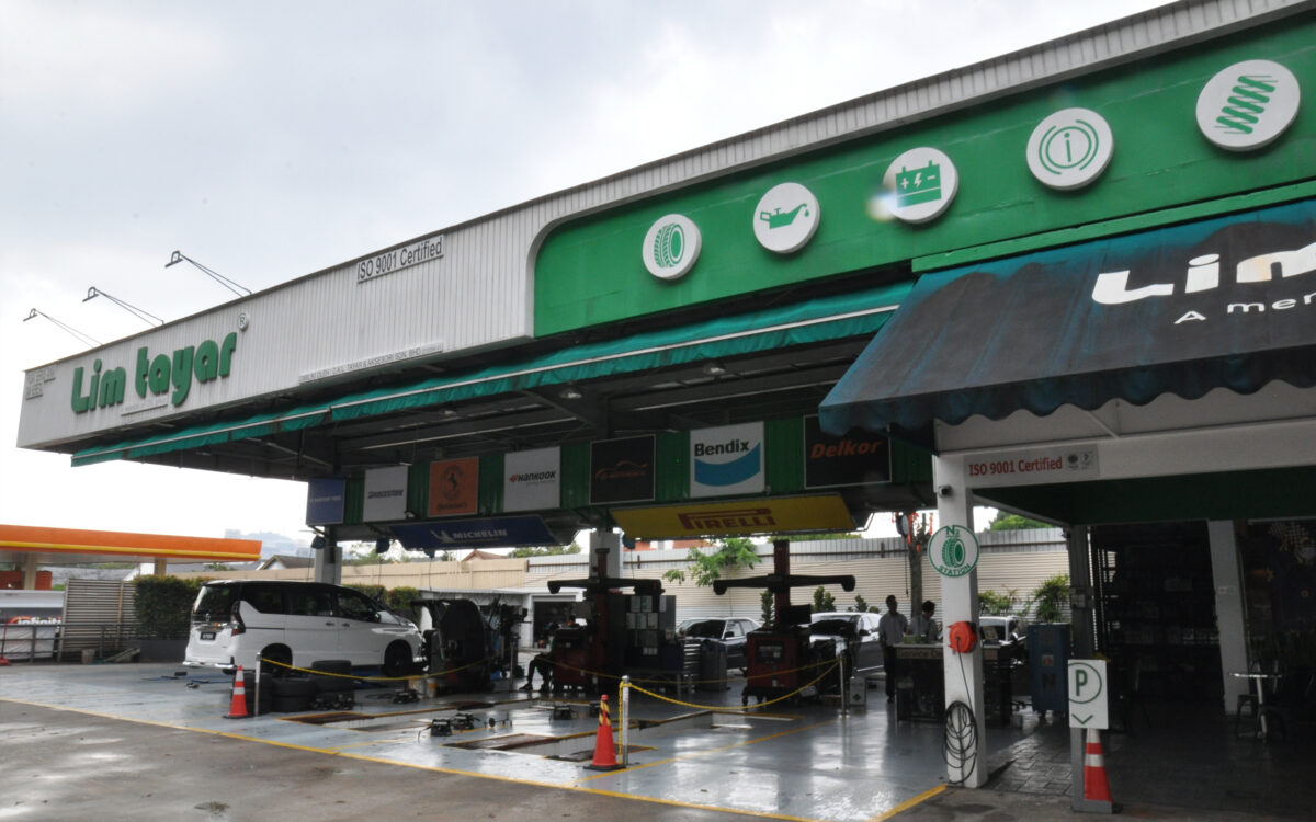 Our Stores — Lim Tayar