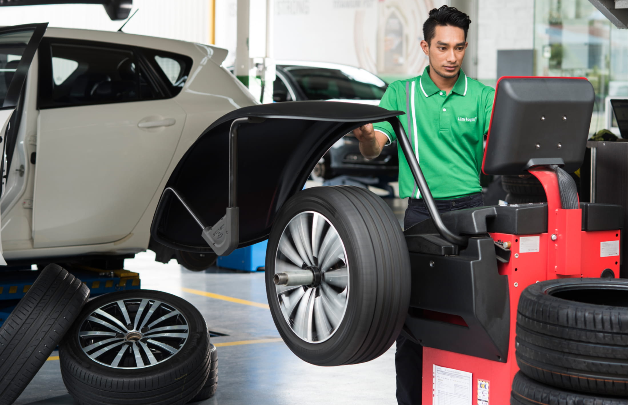 Lim Tayar - Tyre Repair Shop | Car Service Centre Near Me KL & Selangor